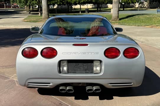 1998 Chevrolet Corvette Coupe VIN: 1G1YY22GXW5130048 for Sale - Cars & Bids