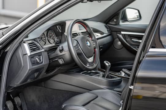 2016 BMW 340i xDrive Sedan VIN: WBA8B7G50GNT70401 for Sale - Cars & Bids