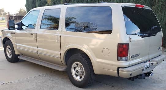 2004 Ford Excursion Limited auction - Cars & Bids