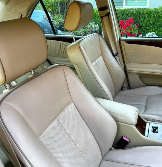 2001 Mercedes-Benz E320 Sedan auction - Cars & Bids