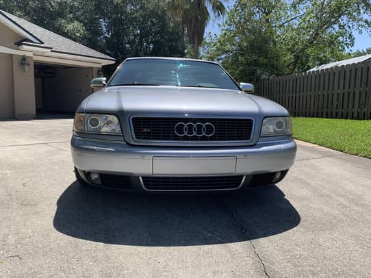 2003 Audi S8 auction - Cars & Bids