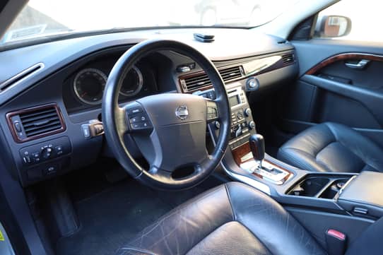 2007 Volvo S80 V8 AWD VIN: YV1AH852X71020907 for Sale - Cars & Bids