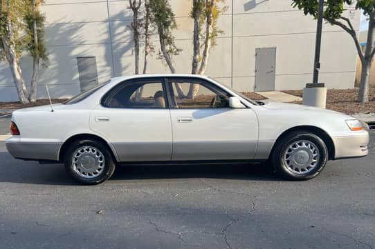 1992 Lexus ES 300 VIN: JT8VK13T6N0023056 for Sale - Cars & Bids