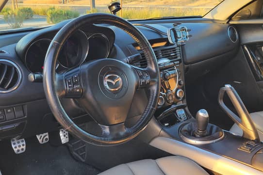 2007 Mazda RX-8 VIN: JM1FE173470209334 for Sale - Cars & Bids