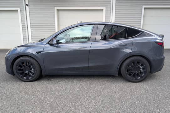 2022 Tesla Model Y Long Range AWD VIN: 7SAYGDEE9NF378579 for Sale ...