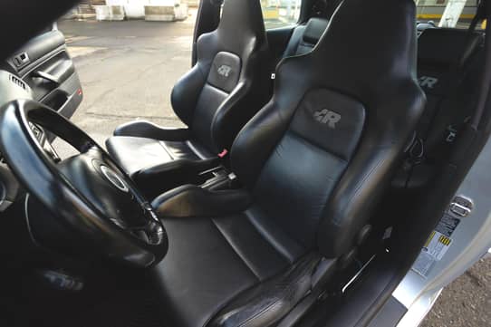 2004 Volkswagen R32 VIN: WVWKG61J34D091892 for Sale - Cars & Bids