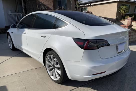 2018 Tesla Model 3 Long Range RWD auction - Cars & Bids