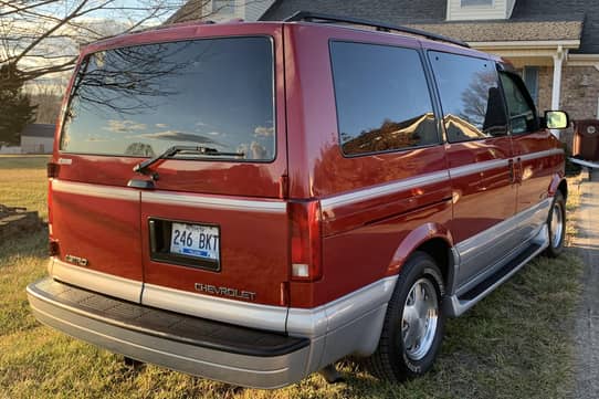 2000 Chevrolet Astro LS for Sale - Cars & Bids