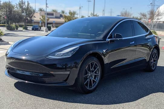 2018 Tesla Model 3 Long Range RWD auction - Cars & Bids