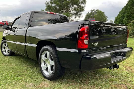 2006 Chevrolet Silverado SS VIN: 2GCEC19N761135944 for Sale - Cars & Bids