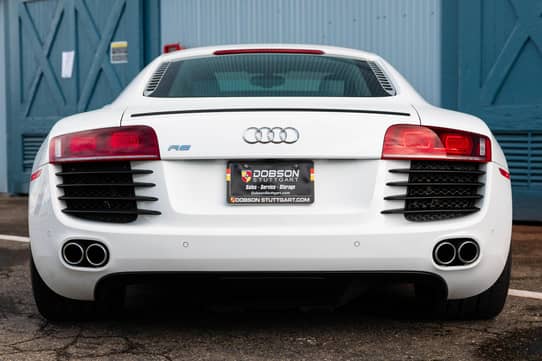 Audi R8 Back