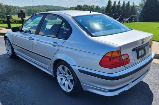 1999 BMW 323i Sedan for Sale - Cars & Bids