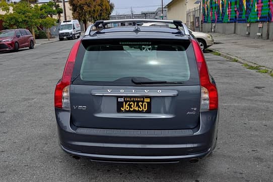 2010 Volvo V50 T5 AWD R-Design VIN: YV1672MJXA2560158 for Sale - Cars & Bids