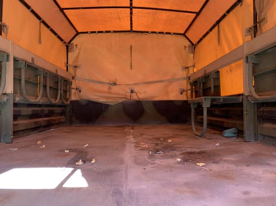 2003 Stewart & Stevenson M1078A1 LMTV auction - Cars & Bids