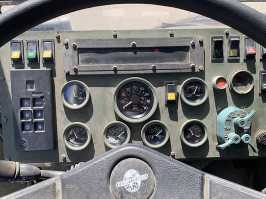 2003 Stewart & Stevenson M1078A1 LMTV auction - Cars & Bids
