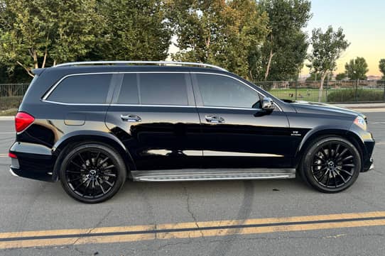 2015 Mercedes-Benz GL63 AMG VIN: 4JGDF7EE7FA452491 for Sale - Cars & Bids