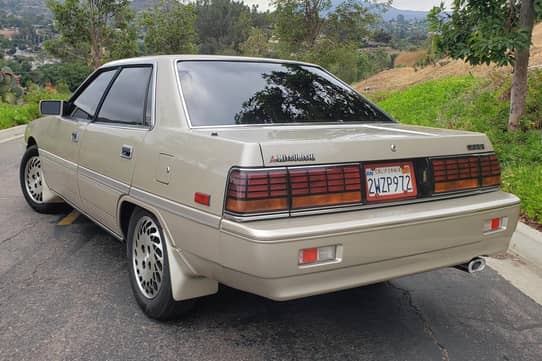 1990 Mitsubishi Sigma for Sale - Cars & Bids