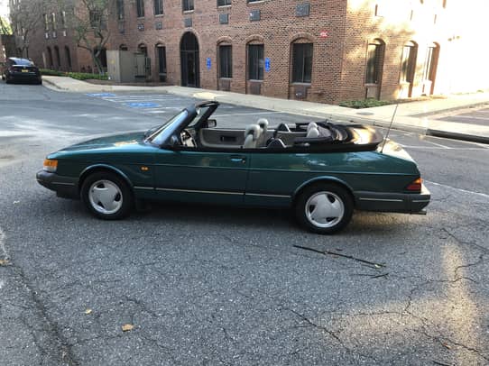 1992 Saab 900 Turbo Convertible auction - Cars & Bids