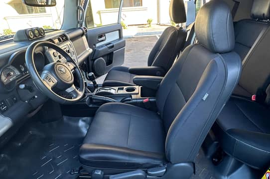 2013 Toyota FJ Cruiser for Sale - Cars & Bids