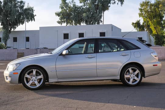 2002 Lexus IS 300 SportCross VIN: JTHED192420040068 for Sale - Cars & Bids