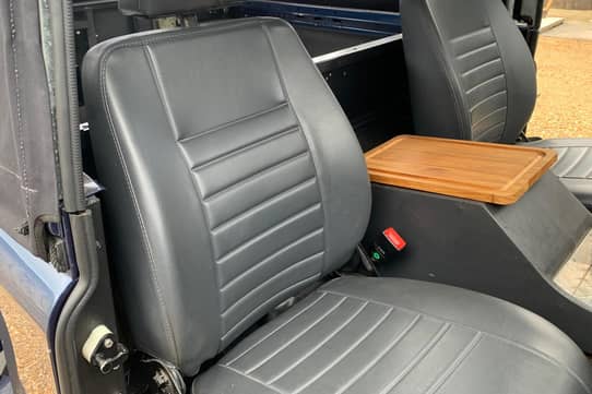 1989 Land Rover 90 VIN: SALLDVBB7FA426853 for Sale - Cars & Bids