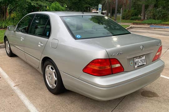 2002 Lexus LS 430 VIN: JTHBN30F020082913 for Sale - Cars & Bids