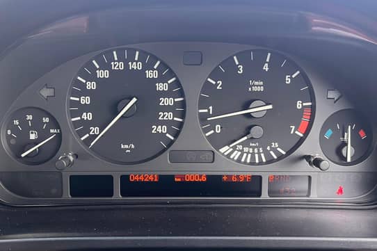 1998 BMW 525i Sedan VIN: WBADD420X0BV12599 for Sale - Cars & Bids
