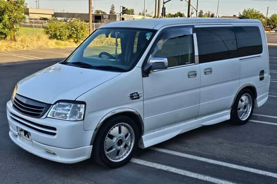 1999 Honda Stepwgn VIN: RF1-1318328 for Sale - Cars & Bids