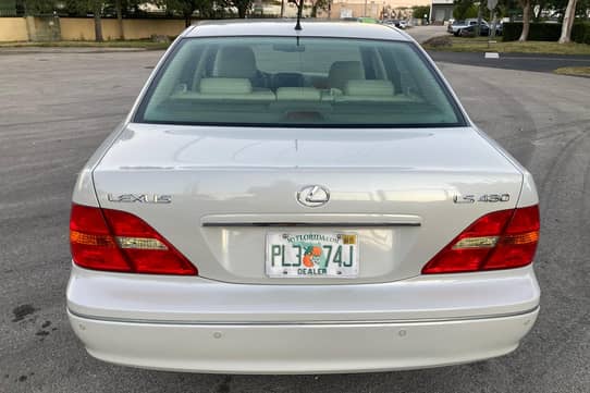 2003 Lexus LS 430 VIN: JTHBN30F630121070 for Sale - Cars & Bids