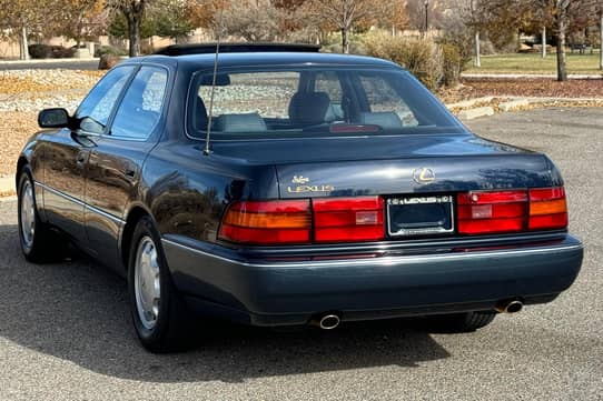 1993 Lexus LS 400 VIN: JT8UF11E7P0172759 for Sale - Cars & Bids