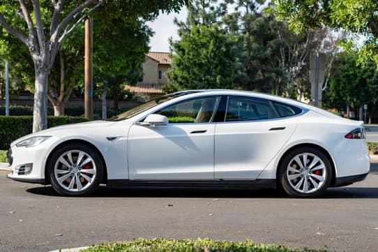 2015 Tesla Model S P85D VIN: 5YJSA4H40FF086909 for Sale - Cars & Bids