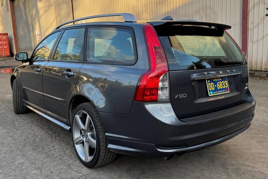 2010 Volvo V50 T5 AWD R-Design VIN: YV1672MJ4A2529567 for Sale - Cars & Bids