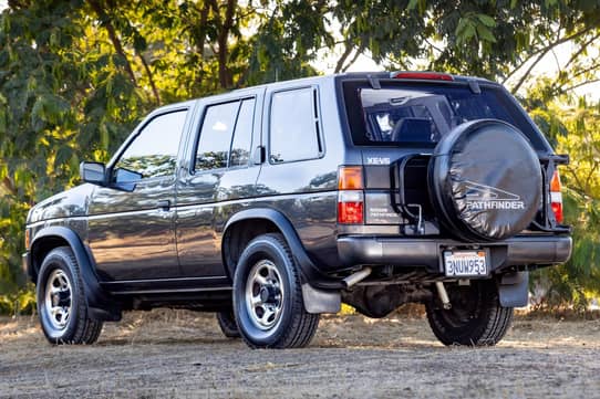 1995 Nissan Pathfinder XE 4x4 VIN: JN8HD17Y1SW068899 for Sale - Cars & Bids