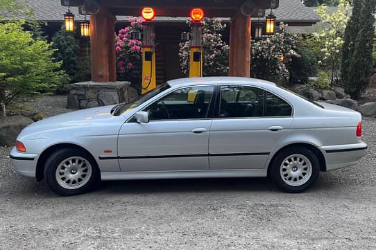 1998 BMW 525i Sedan VIN: WBADD420X0BV12599 for Sale - Cars & Bids