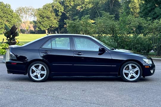 2002 Lexus IS 300 VIN: JTHBD192X20047643 for Sale - Cars & Bids