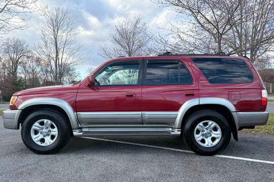 2001 Toyota 4Runner Limited VIN: JT3GN87R910205518 for Sale - Cars & Bids
