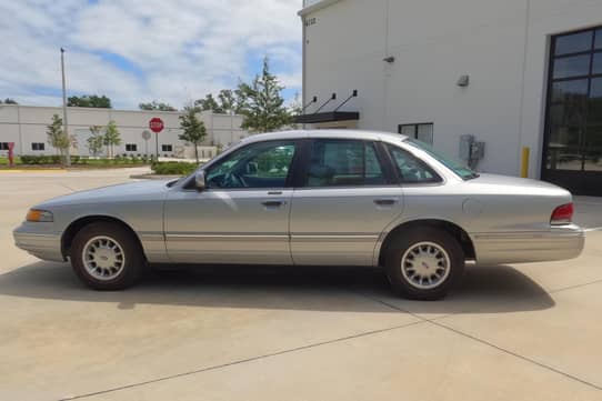 1996 Ford Crown Victoria LX for Sale - Cars & Bids