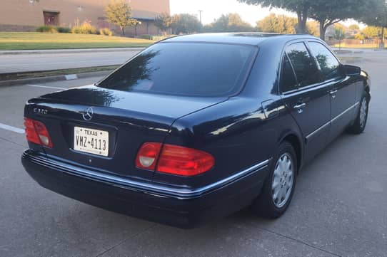 1998 Mercedes-Benz E320 Sedan VIN: WDBJF65F4WA710202 for Sale - Cars & Bids