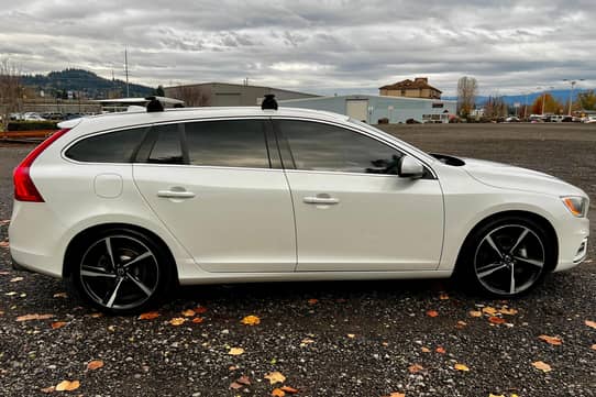 2016 Volvo V60 T6 R-Design Platinum VIN: YV1902SS5G1299226 for Sale ...