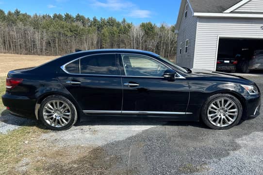 2015 Lexus LS 460 AWD VIN: JTHCL5EF4F5023256 for Sale - Cars & Bids