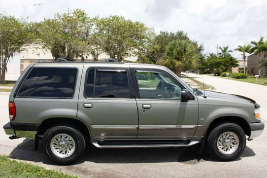 2001 Ford Explorer XLT 4WD for Sale - Cars & Bids