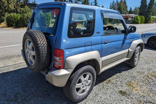 1997 Mitsubishi Pajero Junior 4x4 for Sale - Cars & Bids