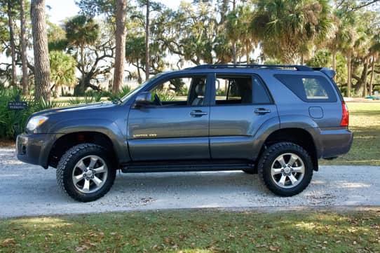 2006 Toyota 4Runner Limited 4x4 auction - Cars & Bids