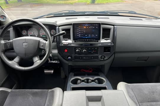 Interni Dodge Ram Runner