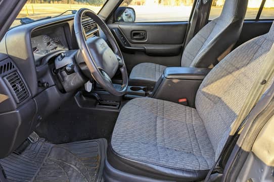 2001 Jeep Cherokee 60th Anniversary Edition 4x4 for Sale - Cars & Bids