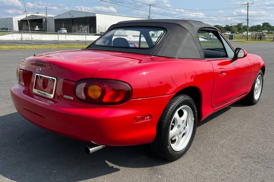 1999 Mazda MX-5 Miata for Sale - Cars & Bids