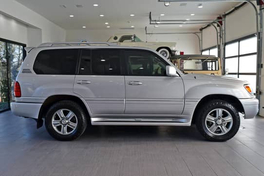 2006 Lexus LX 470 auction - Cars & Bids