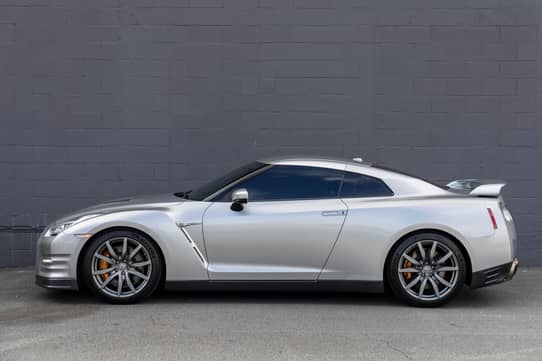 2016 Nissan GT-R Premium VIN: JN1AR5EF0GM290654 for Sale - Cars & Bids
