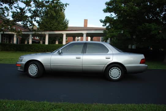 1990 Lexus LS400 auction - Cars & Bids
