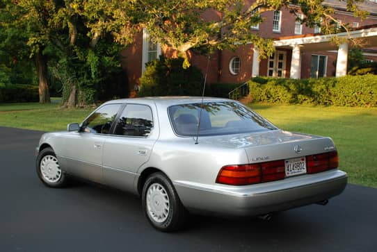 1990 Lexus LS400 auction - Cars & Bids